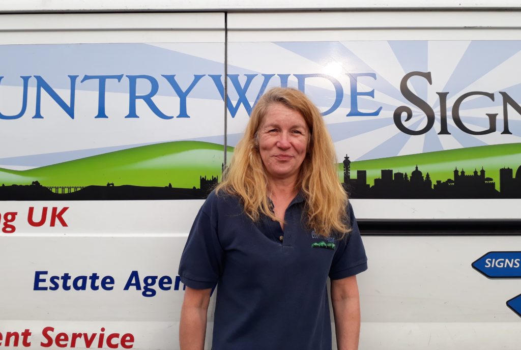 Lin Purslow, Countrywide Signs – Civvy Street Magazine