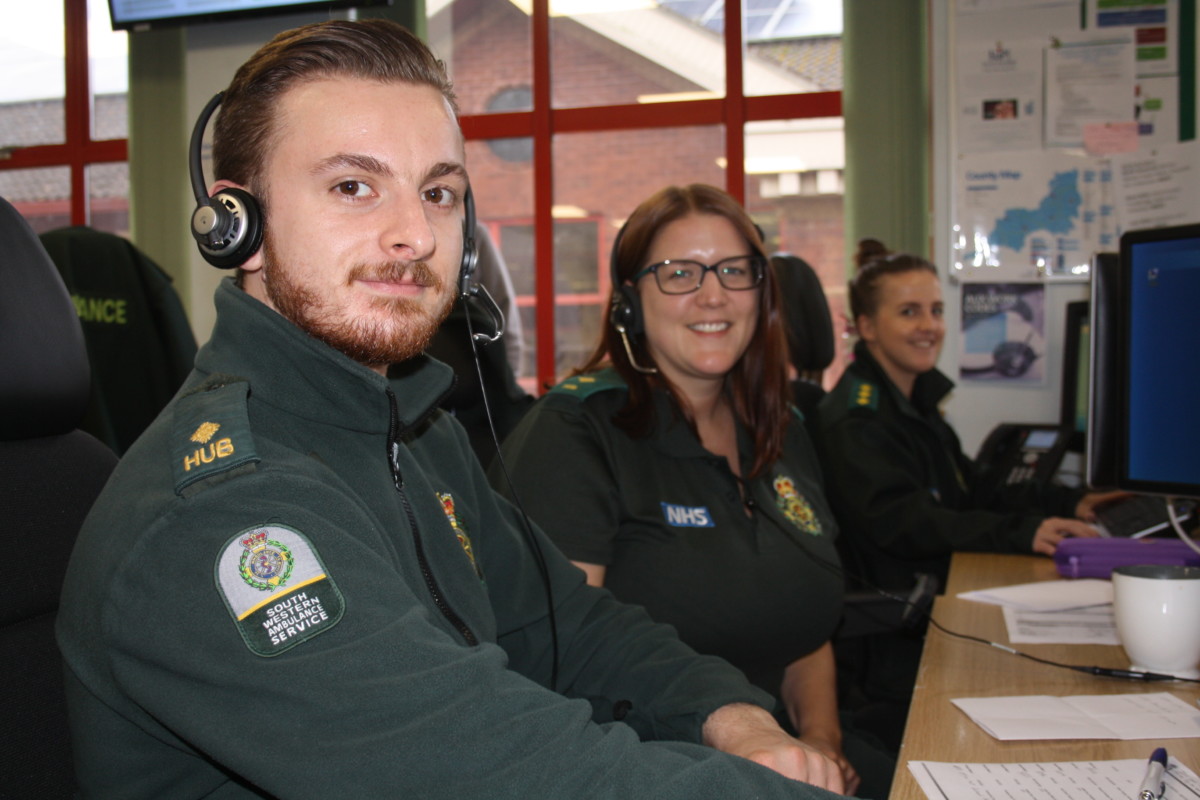999 Emergency Call Handlers – Operating a lifeline » Civvy Street Magazine