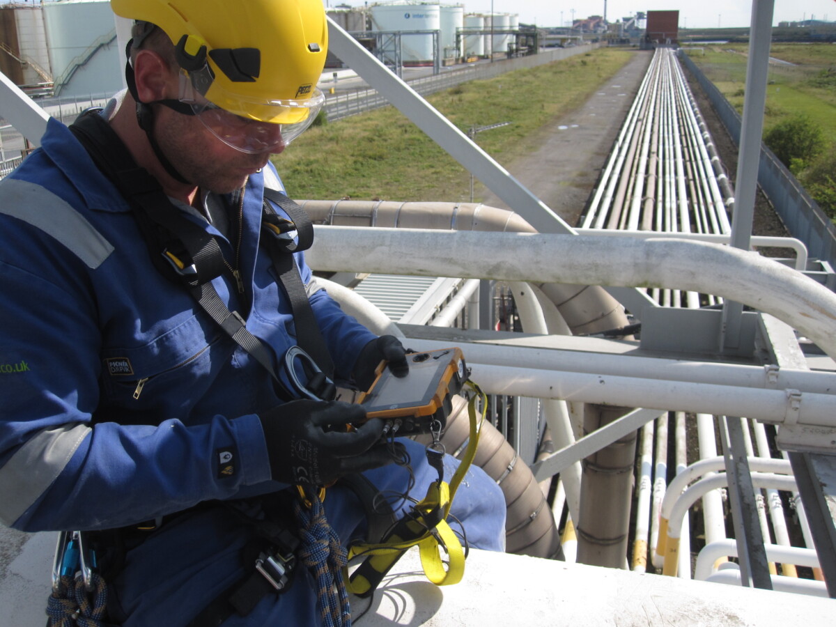 Swing into a new career – with C&D Access » Civvy Street Magazine