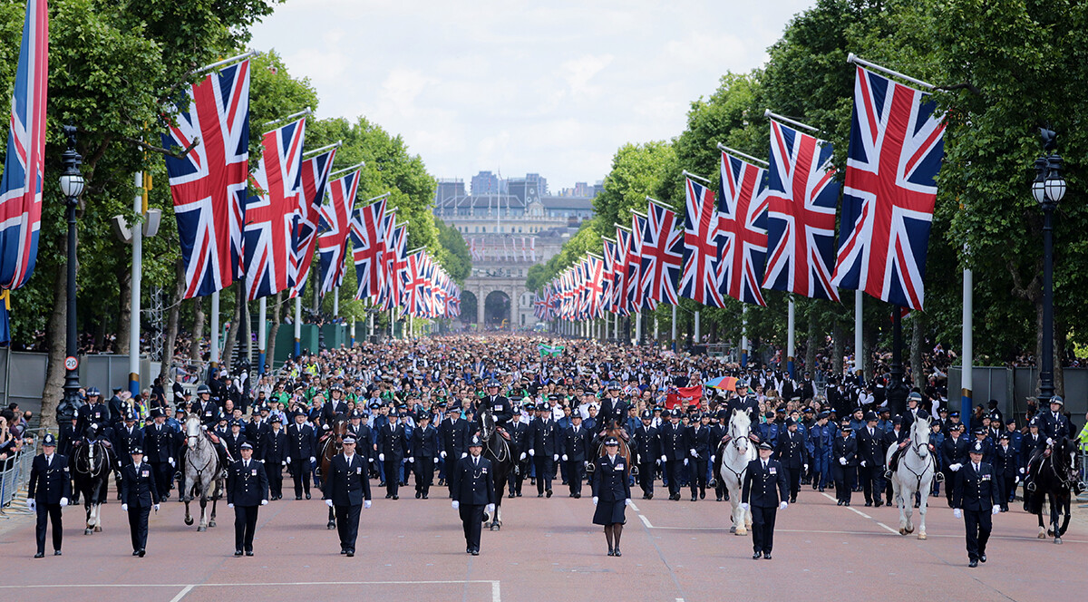 Why join the Metropolitan Police Service? » Civvy Street Magazine